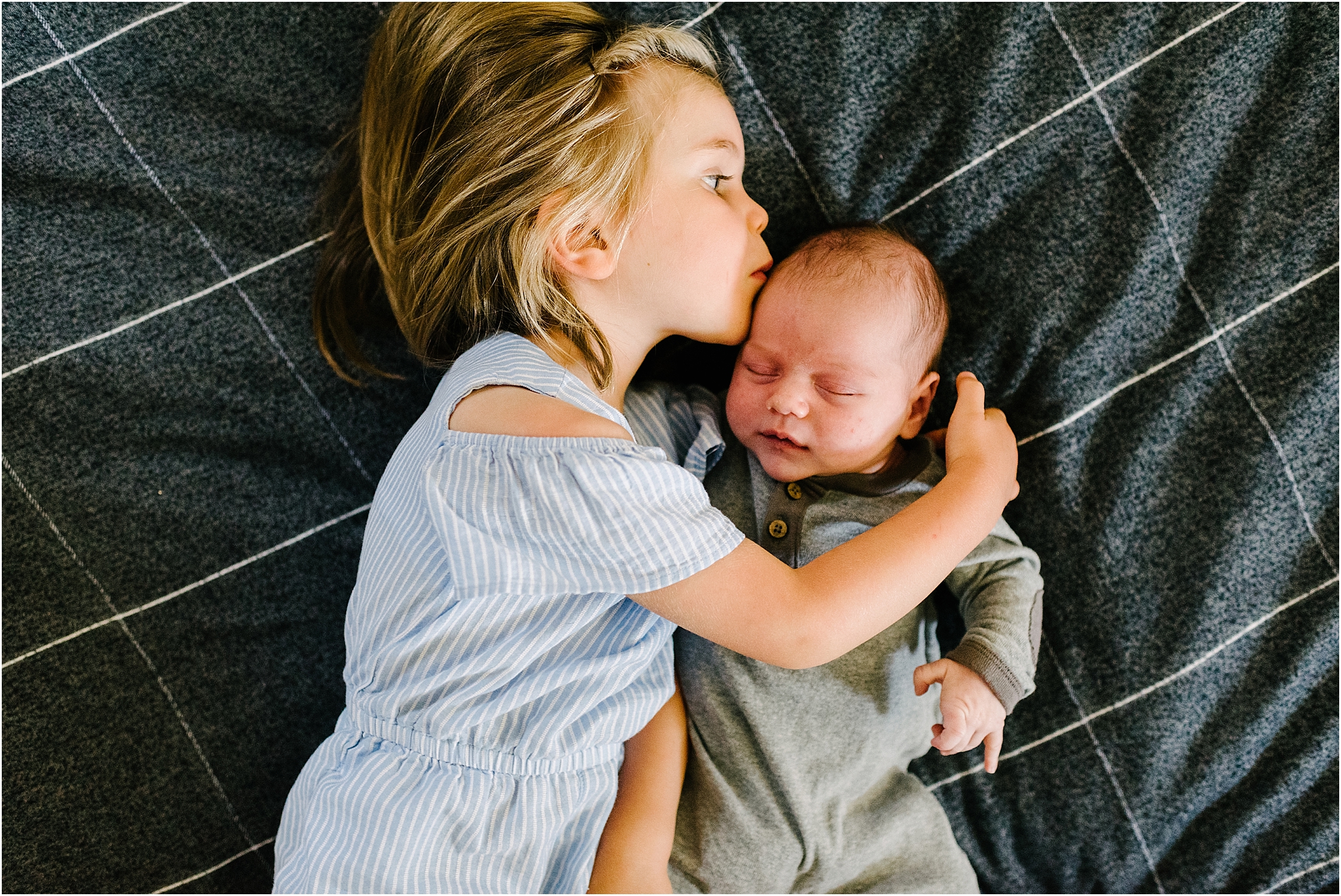 Merz family | Chicago family newborn lifestyle photographer - Chicago ...